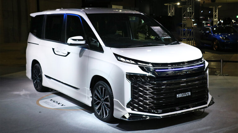 新型ヴォクシー｜おすすめグレード購入ガイド | 2025年値引き最新情報！お見積り・乗り出し価格を公開！新型ヴォクシーのグレード別価格や内装、燃費、PHEV、モデリスタカスタム、納期最新情報 ...