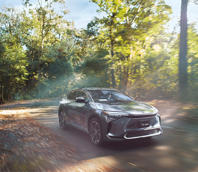 トヨタ新型bZ5X【BEV】の発売は？価格や発売日を予想！レクサス版や3列シート7人乗リモデルの噂まで - アジカ｜ASIACARSマガジン